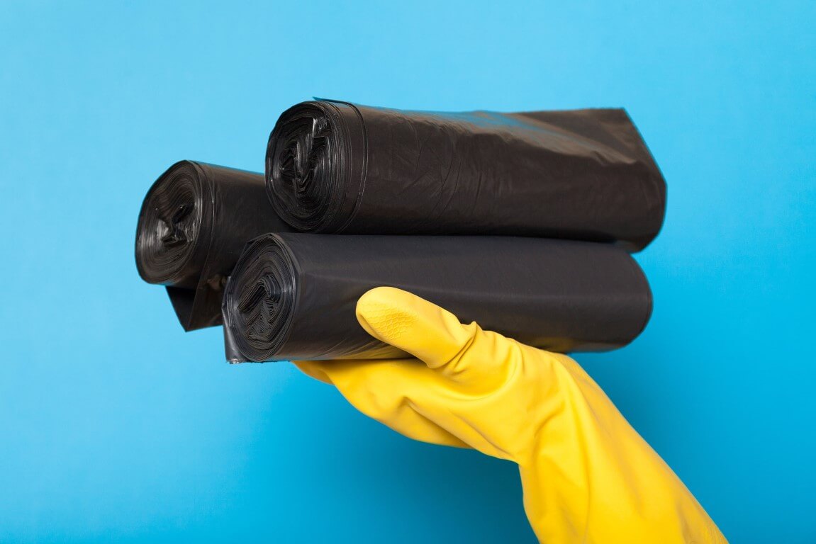 Shop Retail Bin Liners On Roll Bags | Thinkpac